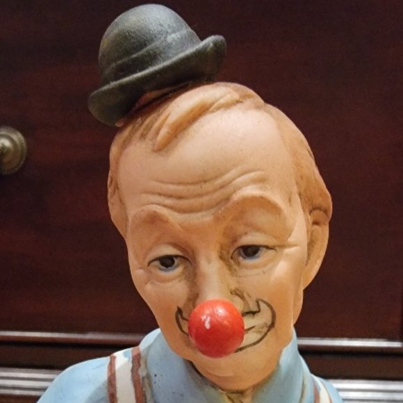 Pucci Clown | Art | Vintage Pucci Clown On A Barrel Animal Figurine ...